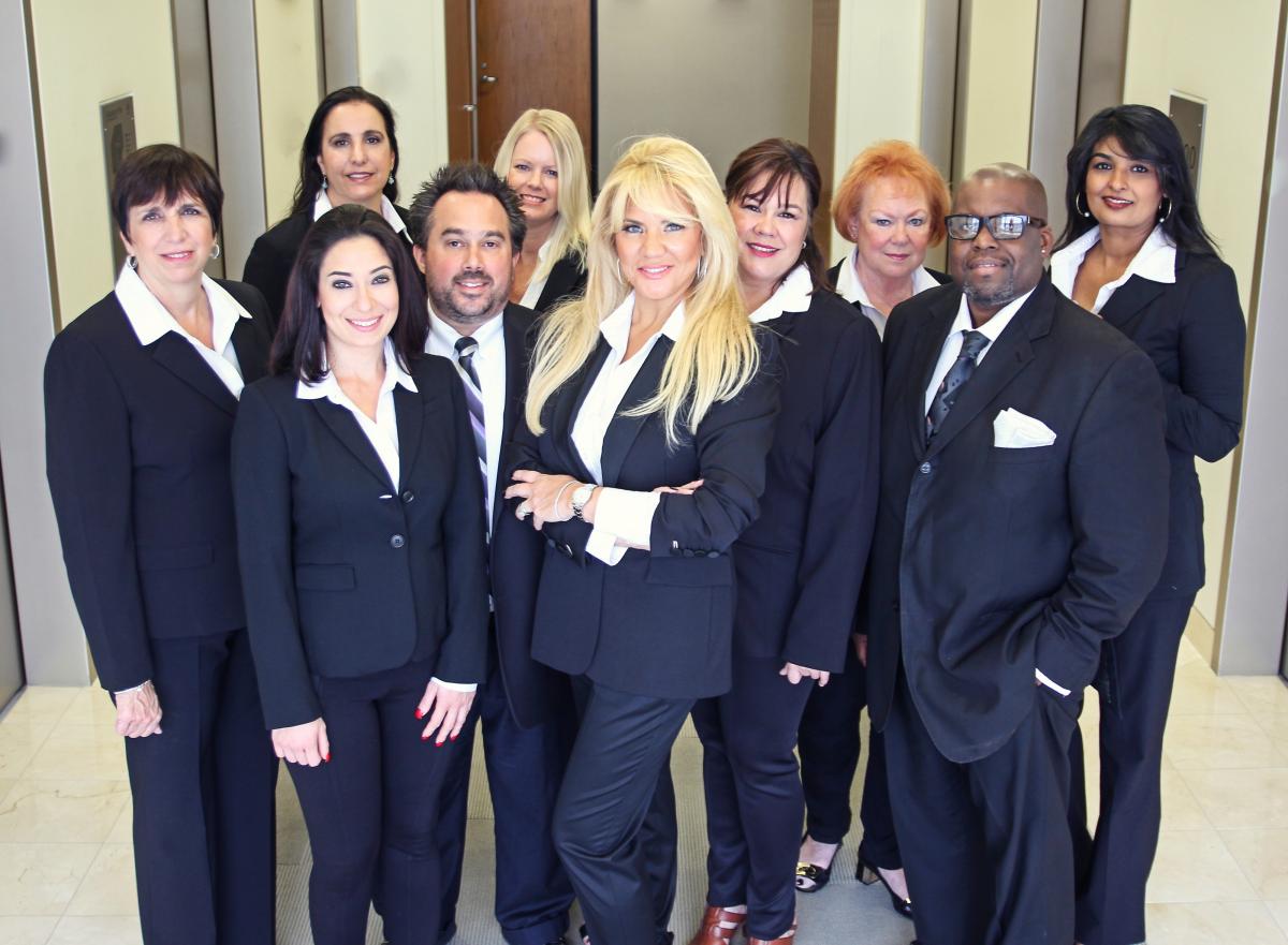 How to Choose an Escrow Company in Los Angeles | sterlingwestescrow.com